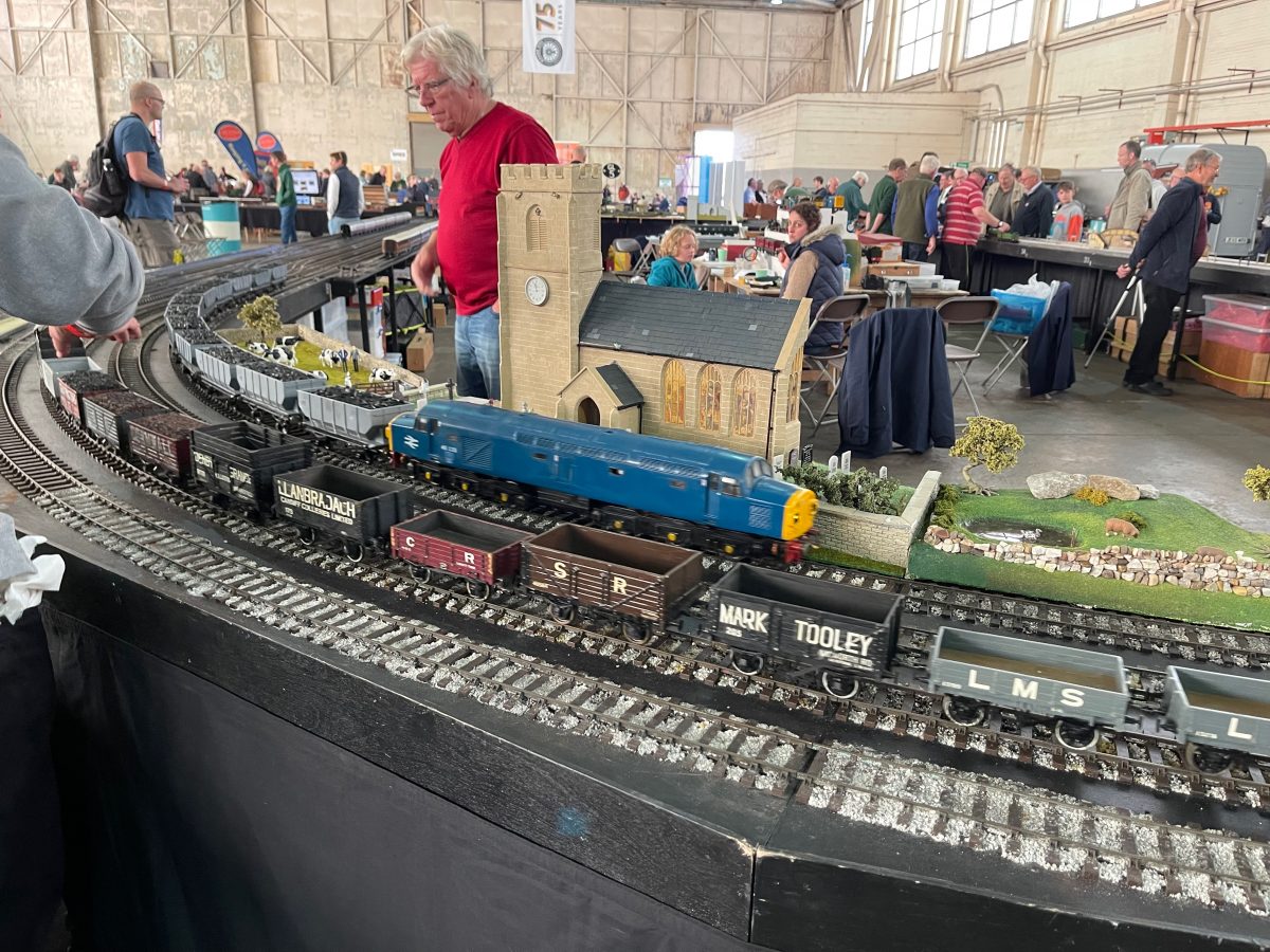 Photos – The Gauge One Model Railway Association
